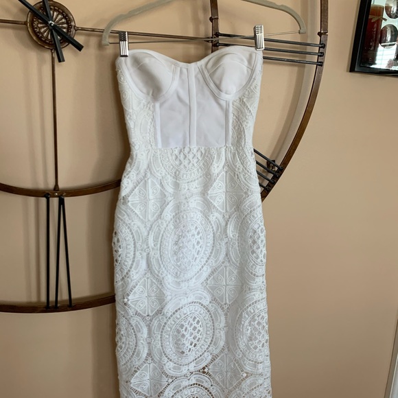 None | Dresses | Cleaning | Poshmark